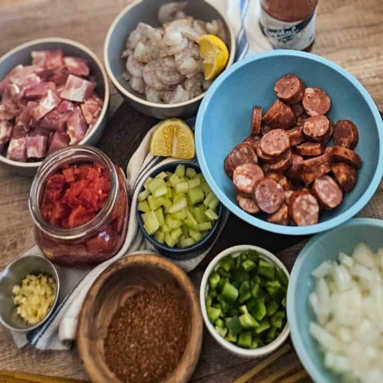 Simple Cajun One Pot Louisiana Pastalaya Recipe - Season two taste